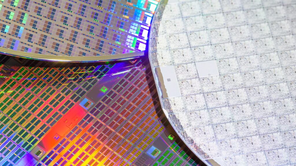 Các nhà nghiên cứu sử dụng laser và kim loại để điều chỉnh các chip 3D ...